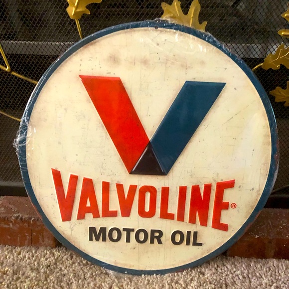 Wall Decor | Classic Valvoline Motor Oil Metal Sign | Poshmark
